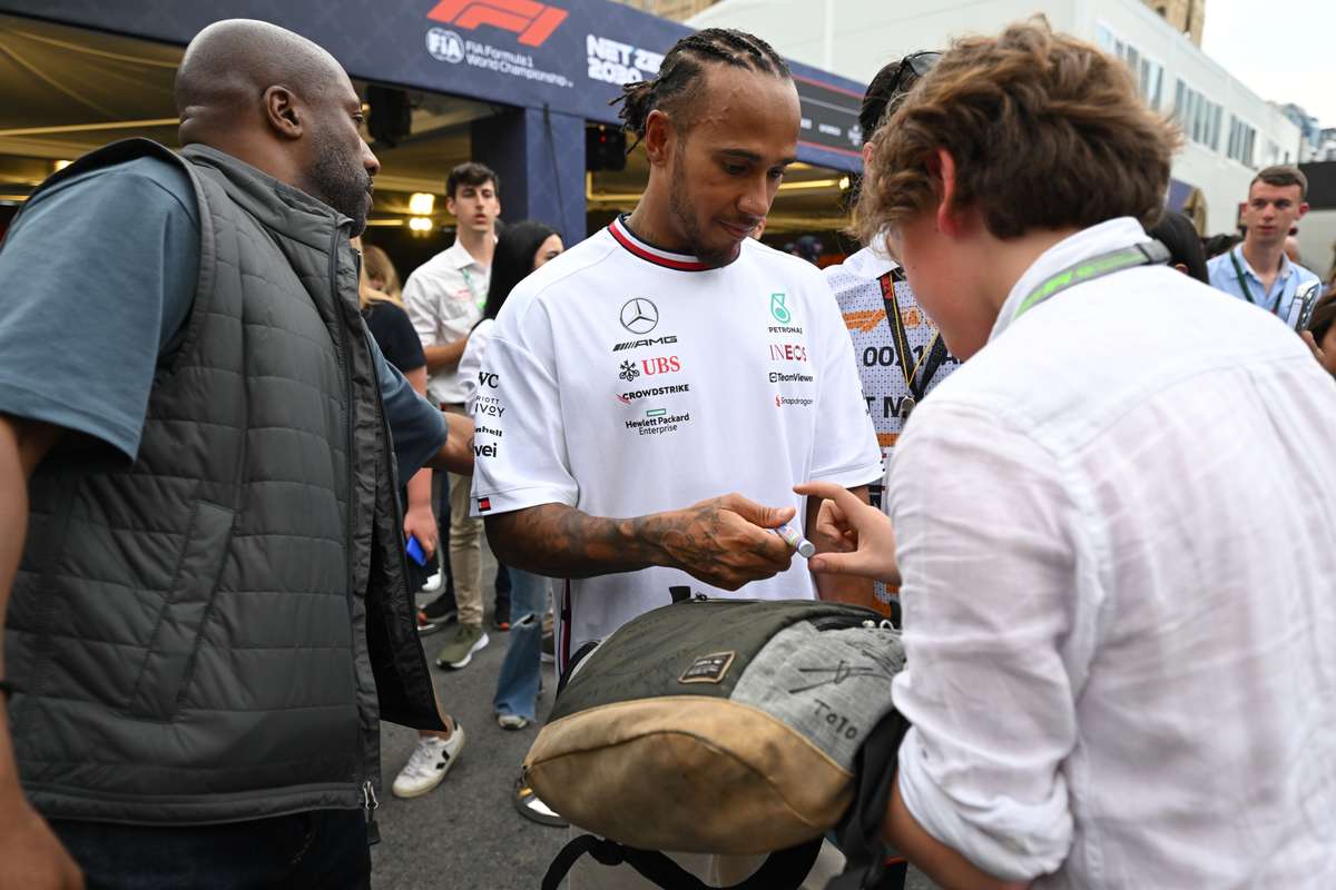 Button espera ver Hamilton lutando na parte de cima da Fórmula 1 em ...