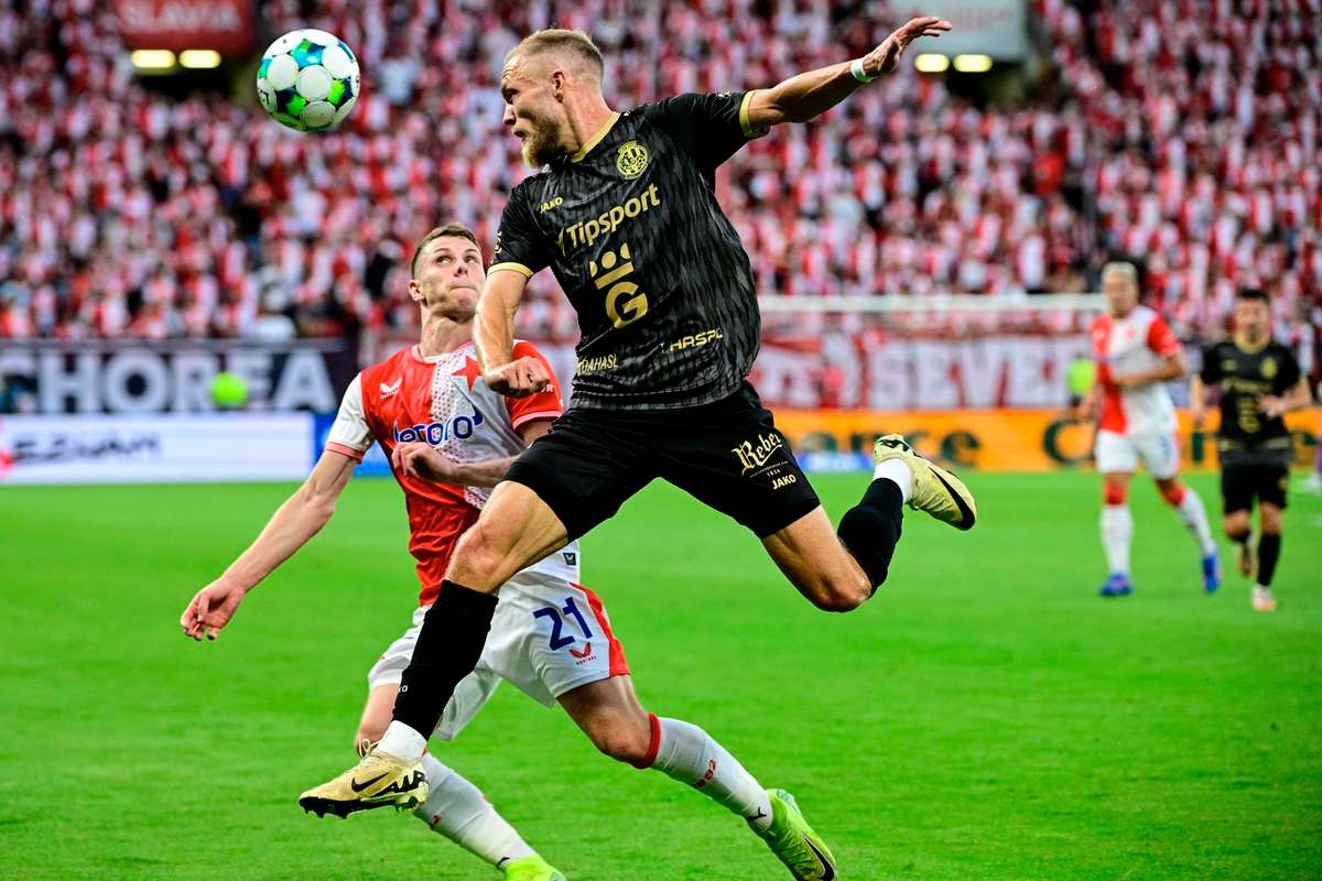 Slavia – Hradec Králové 2:2 | Mistr v prvním kole ztratil body ...
