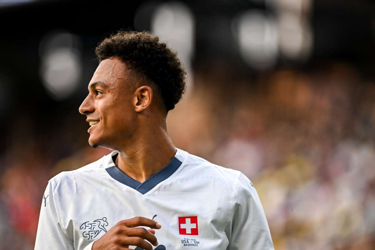 Dan Ndoye joins Nottingham Forest on five-year deal from Bologna ...