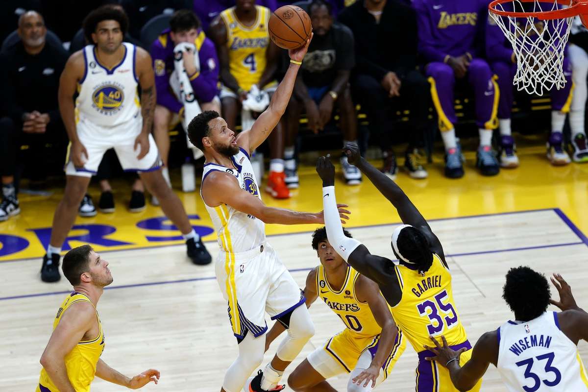 La NBA mise à mal dans sa quête d'exemplarité par les affaires Sarver ...