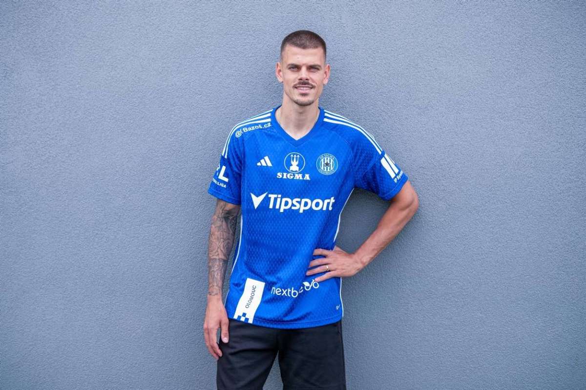 Olomouc zbrojí na novou sezonu. Dres Sigmy bude oblékat Kliment, přišel jako volný hráč ...