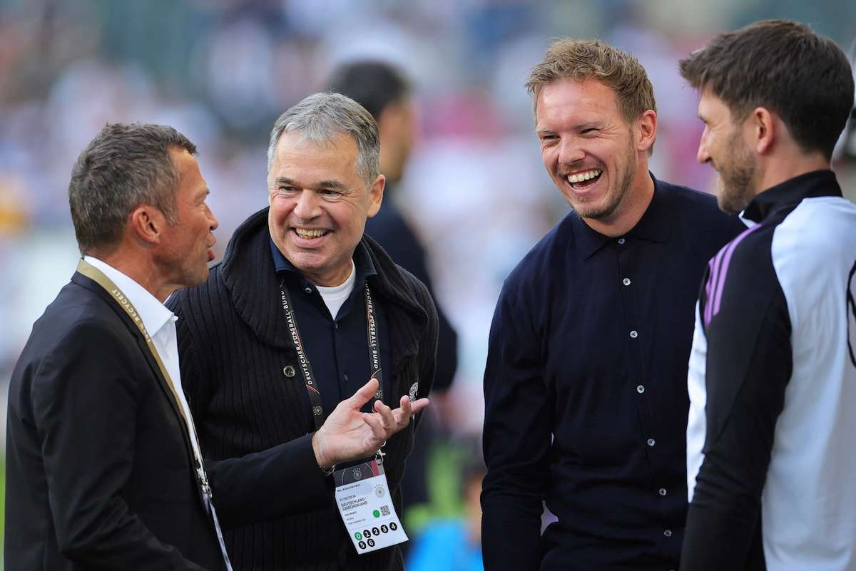 Geschäftsführer Rettig motiviert DFB-Elf: "Noch 900 km..." | Flashscore.de