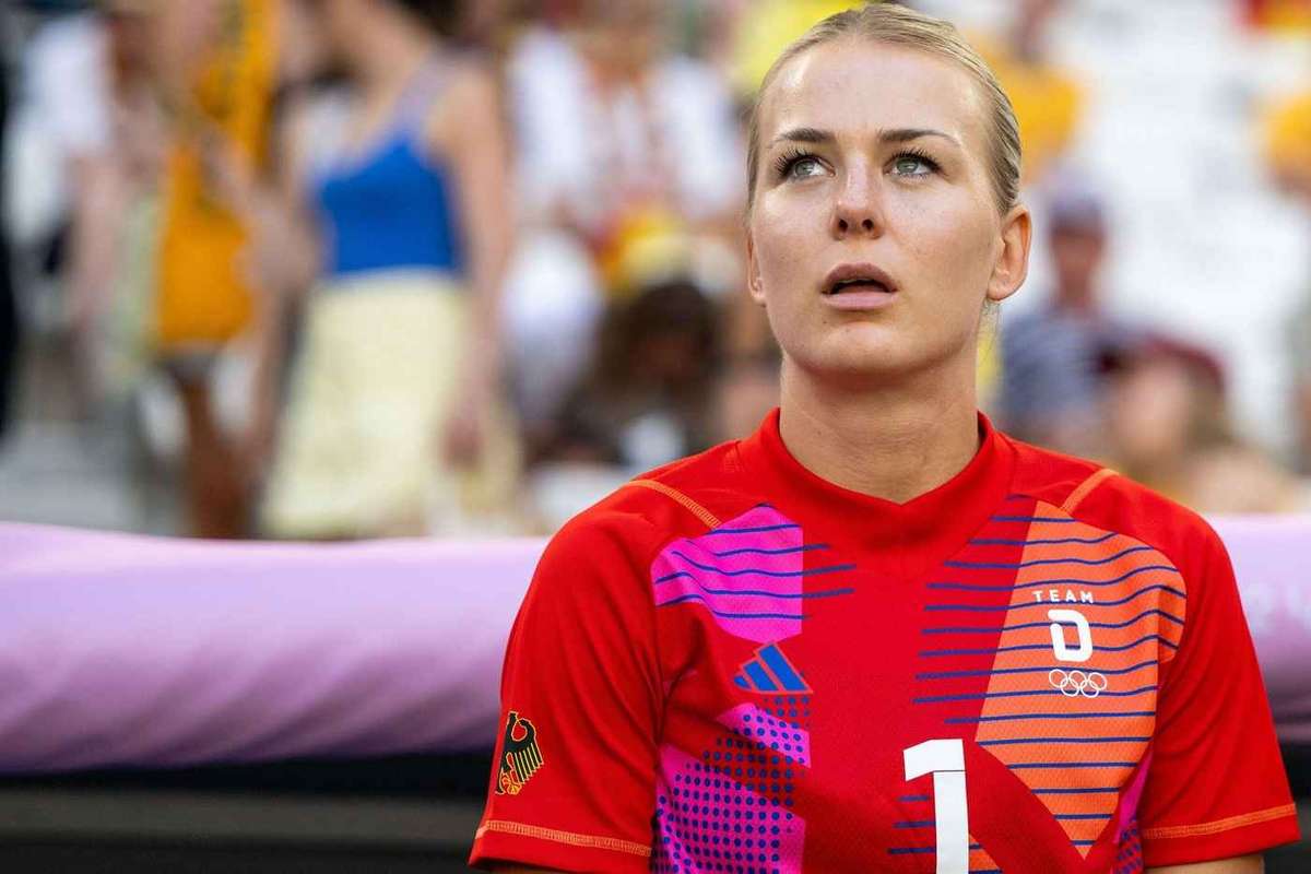 "Unvergessliche Jahre": Torhüterin Frohms tritt aus DFB-Team zurück ...