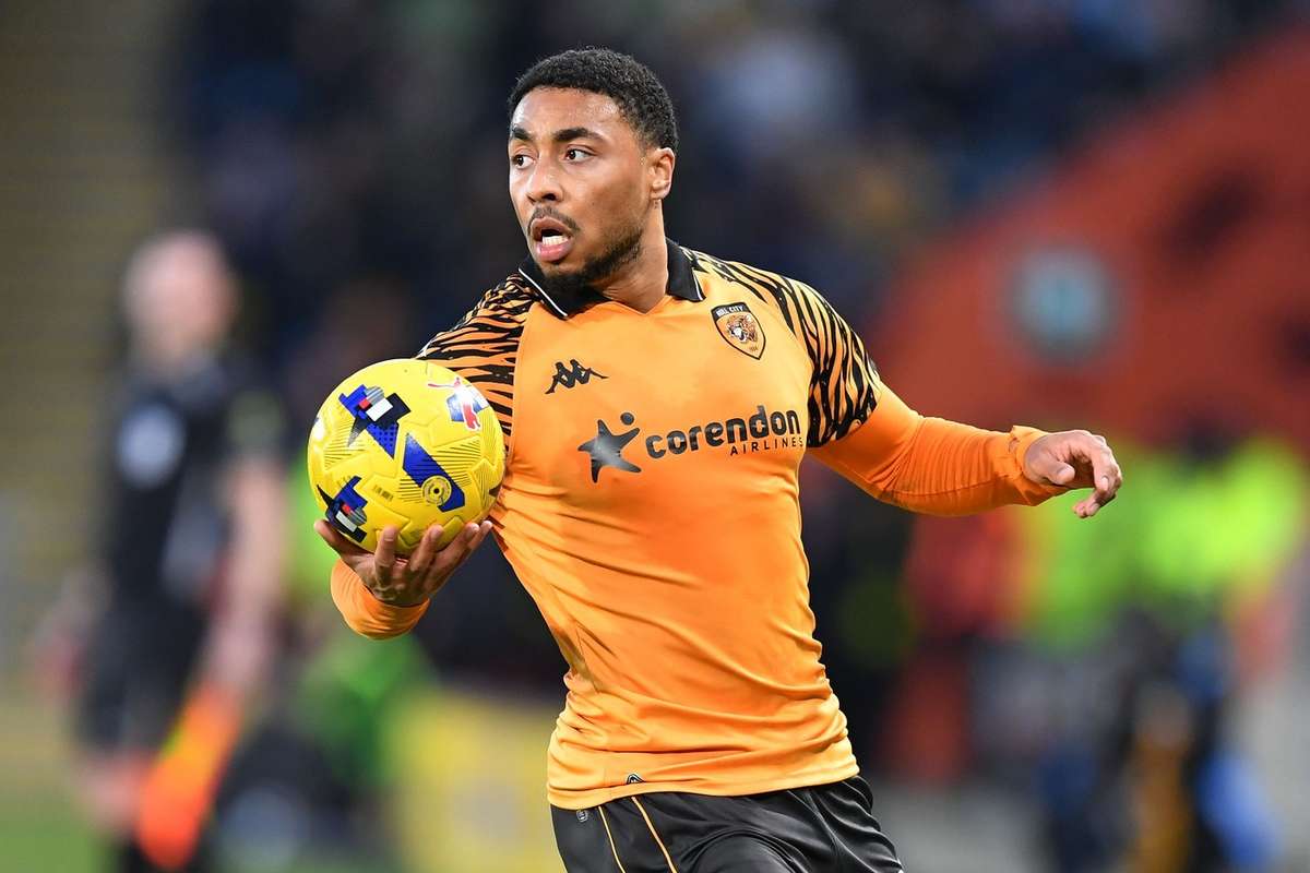 Santos makes Swansea exit to join Sheffield Wednesday - TribalFootball.com