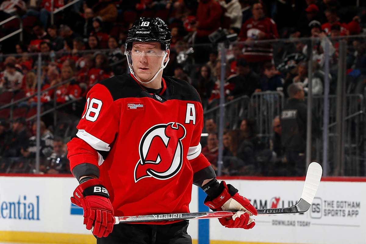New York Islanders acquire Ondrej Palat, draft picks from New Jersey ...