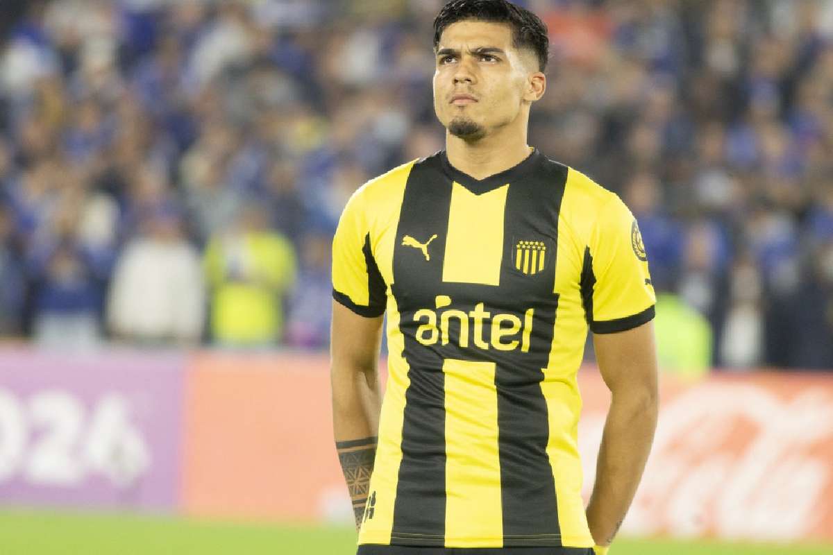 Oficial: Grémio anuncia contratação de Matías Arezo | Flashscore.pt