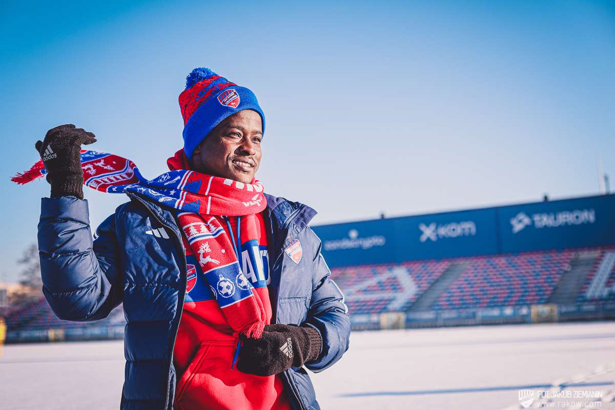 Raków prezentuje kolejne wzmocnienie, Erick Otieno opuszcza szwedzkie ...