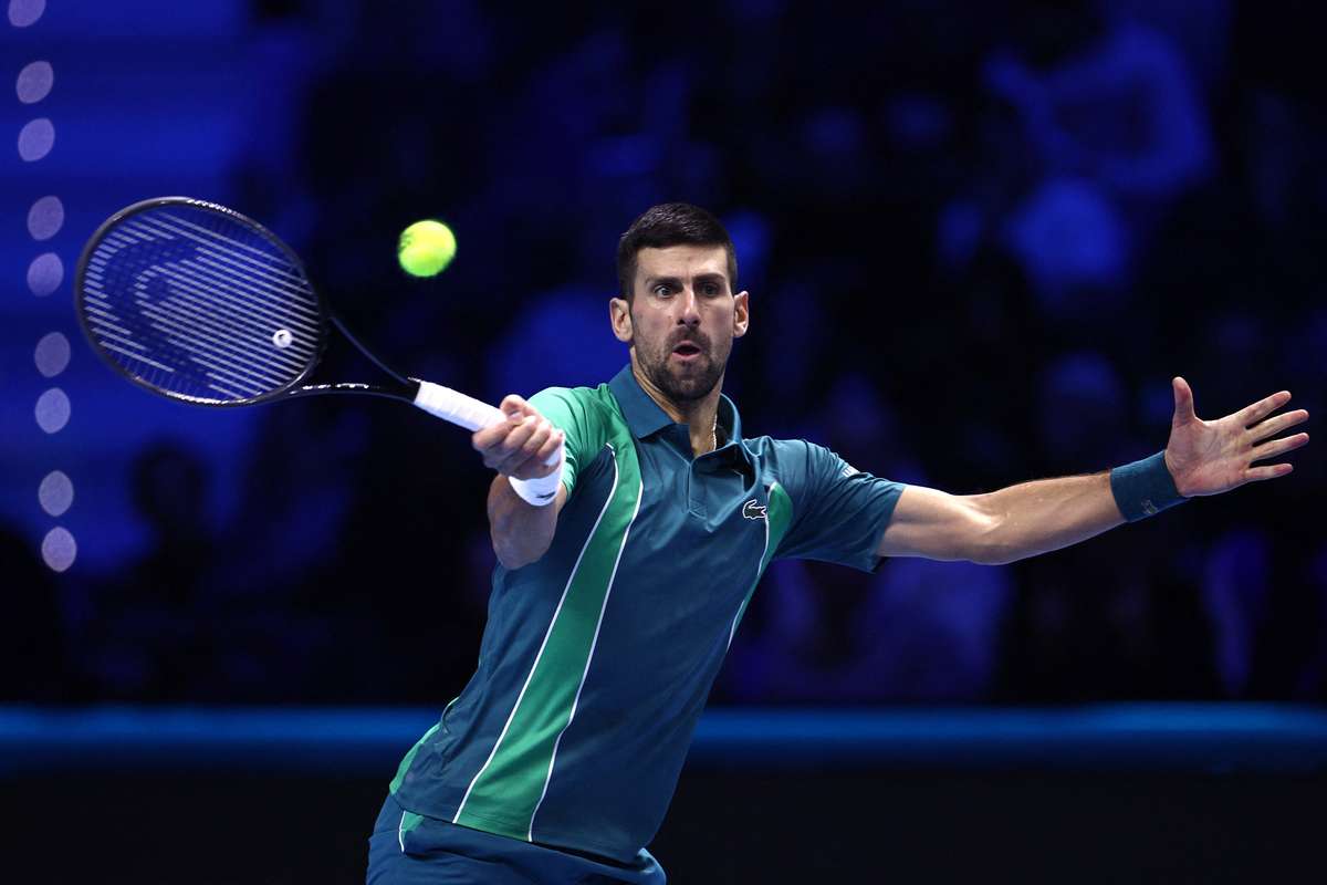 Djokovic beats Hurkacz at ATP Finals and reaches semi-finals with ...