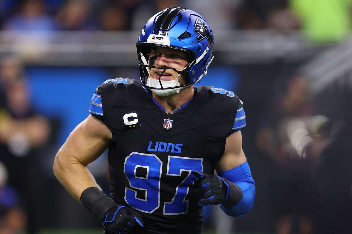 Lions and Aidan Hutchinson agree to a four-year, 0 million contract extension | Flashscore.com