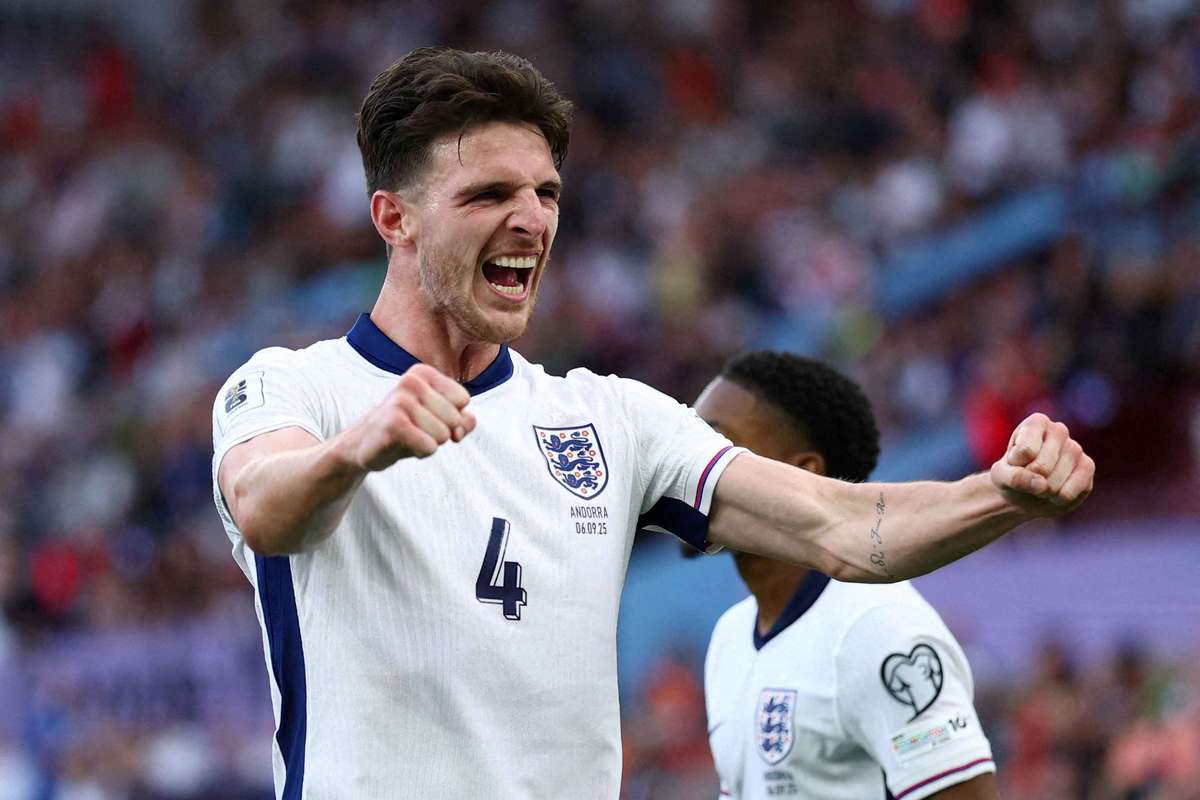 Rice admits he has sunburn as England adapt to the intense heat: My mum ...