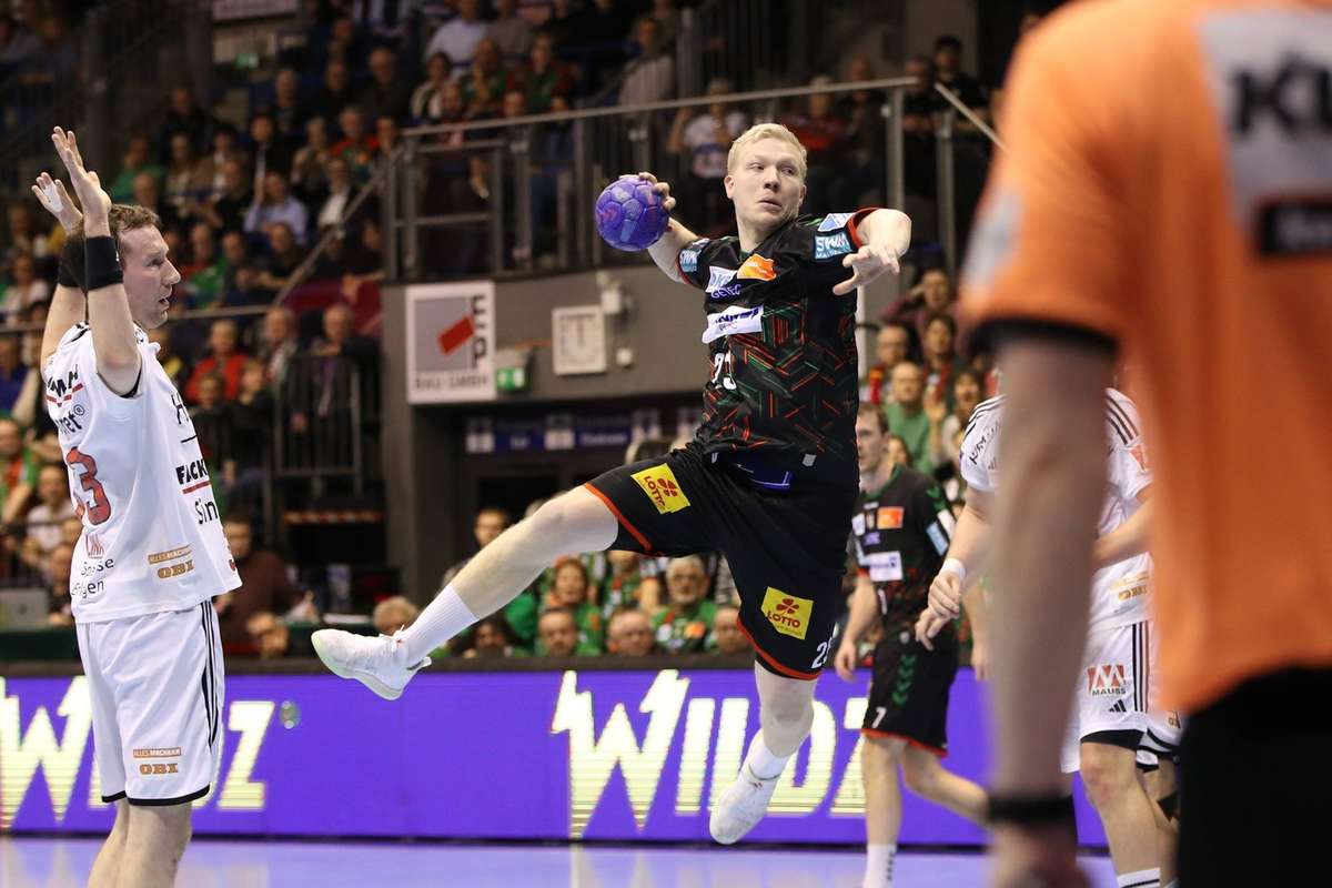 Handball-Bundesliga: Füchse und SC Magdeburg marschieren | Flashscore.de