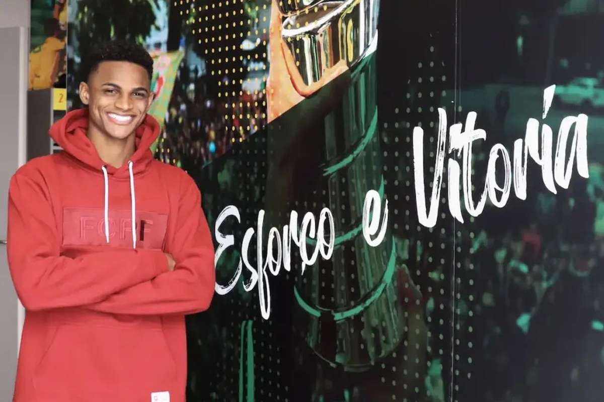 Oficial: Paços de Ferreira reforça defesa com brasileiro Anilson ...