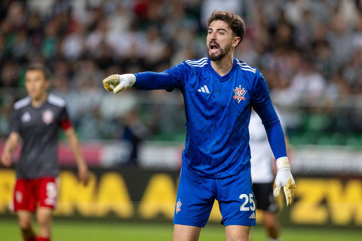 Andrei Vlad, fostul portar al FCSB-ului, s-a despărțit de Aktobe și a ...