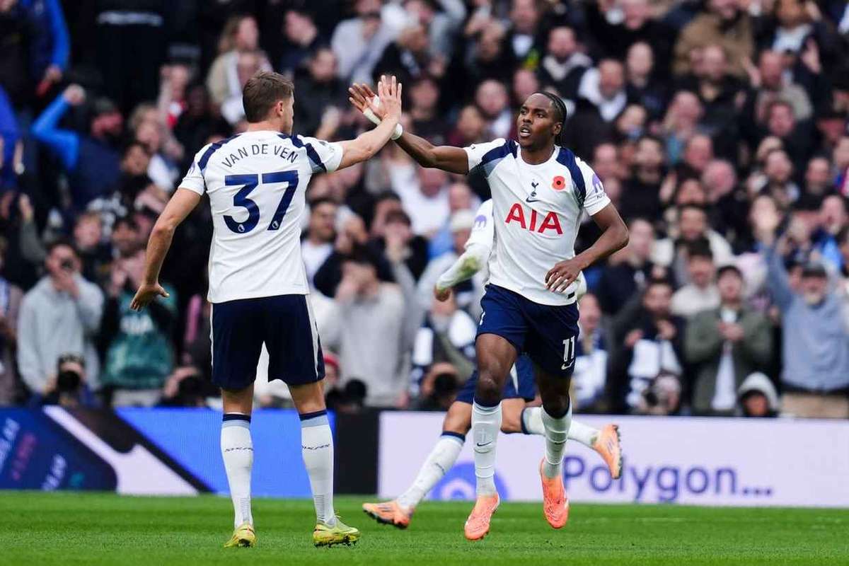 Tel admits Spurs players "mad" after Man Utd equaliser - TribalFootball.com