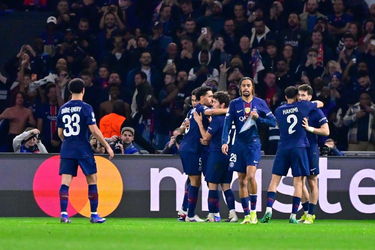 Holders PSG survive late scare against ten men Monaco to progress to ...