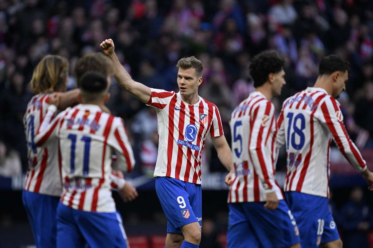 Atletico Madrid ease past Alaves to draw level with third-placed ...