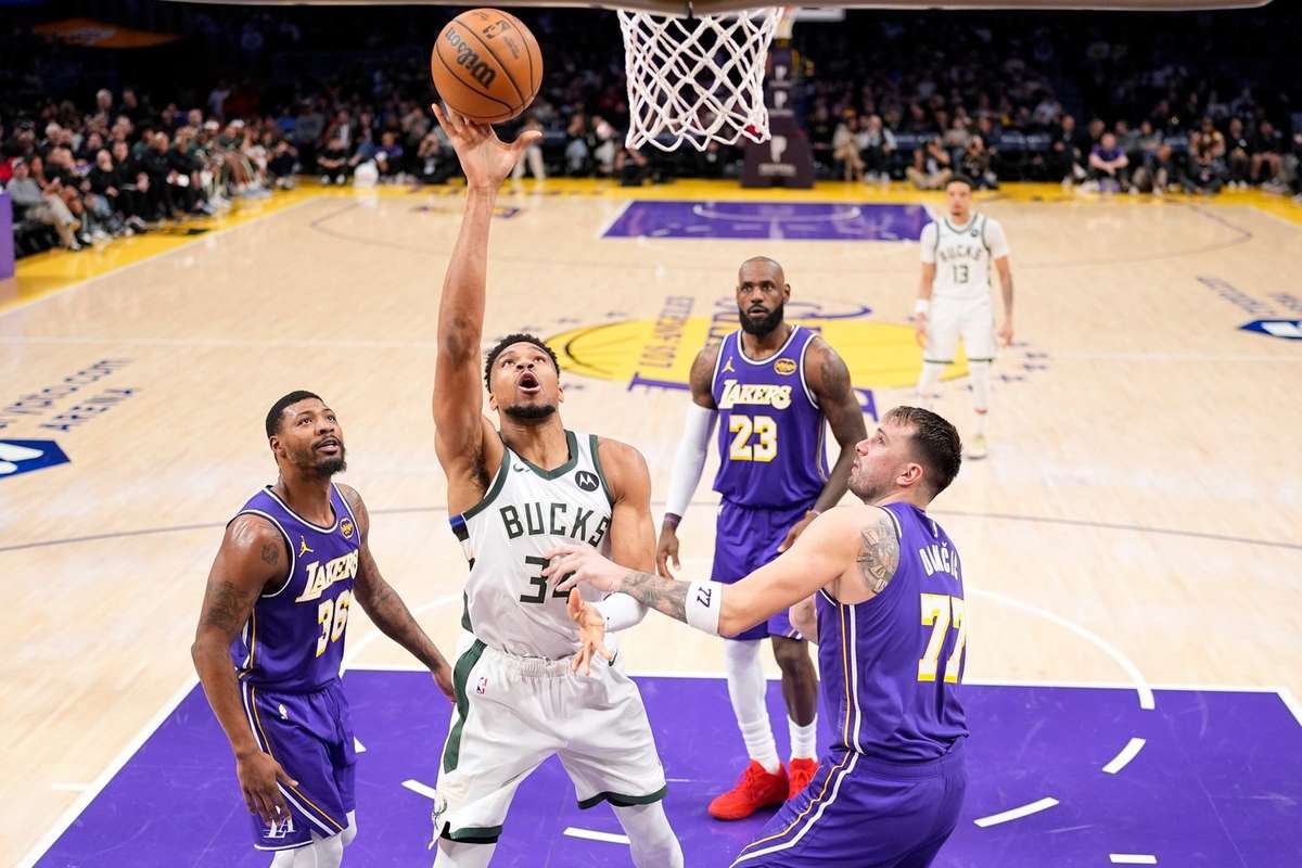 NBA round-up: Thunder battle back to edge Grizzlies, Bucks down Lakers ...