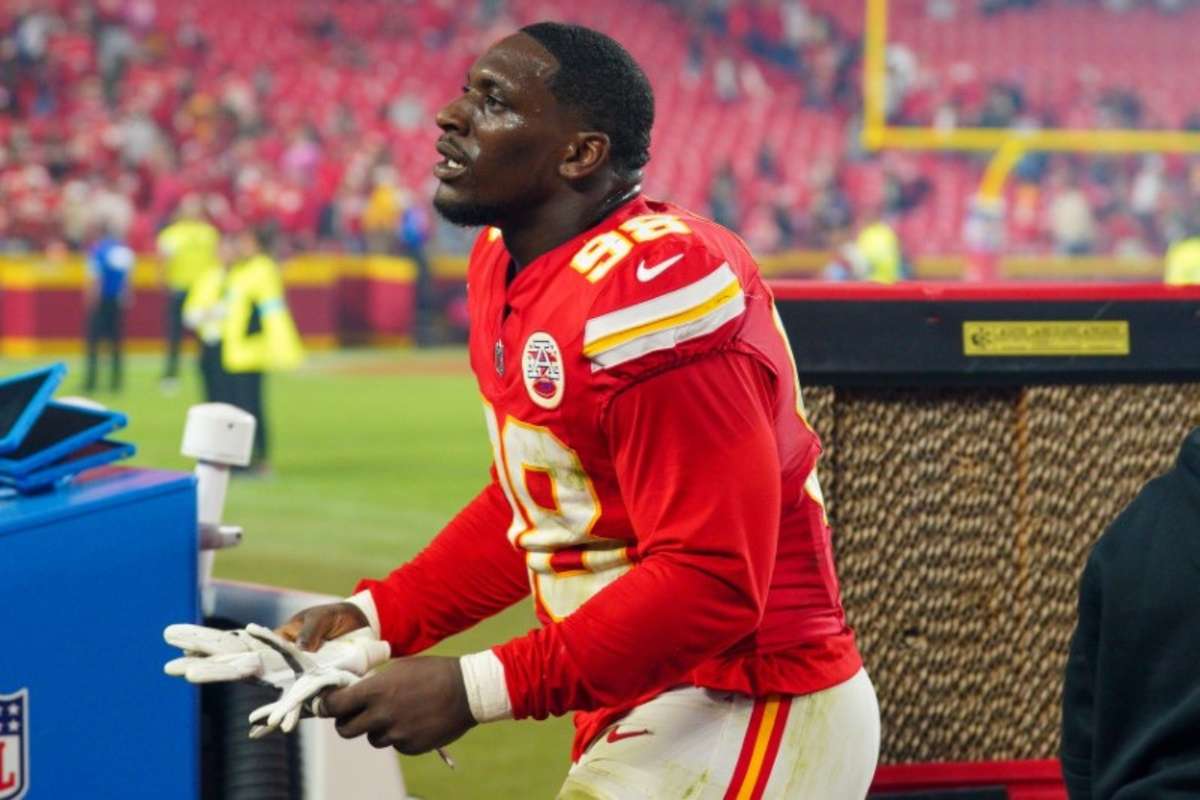 Kansas City Chiefs player Tershawn Wharton says catching falling child ...