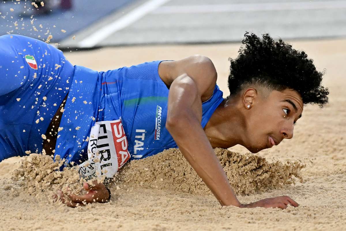 Europei atletica: Furlani è argento nel salto in lungo, Jacobs in ...