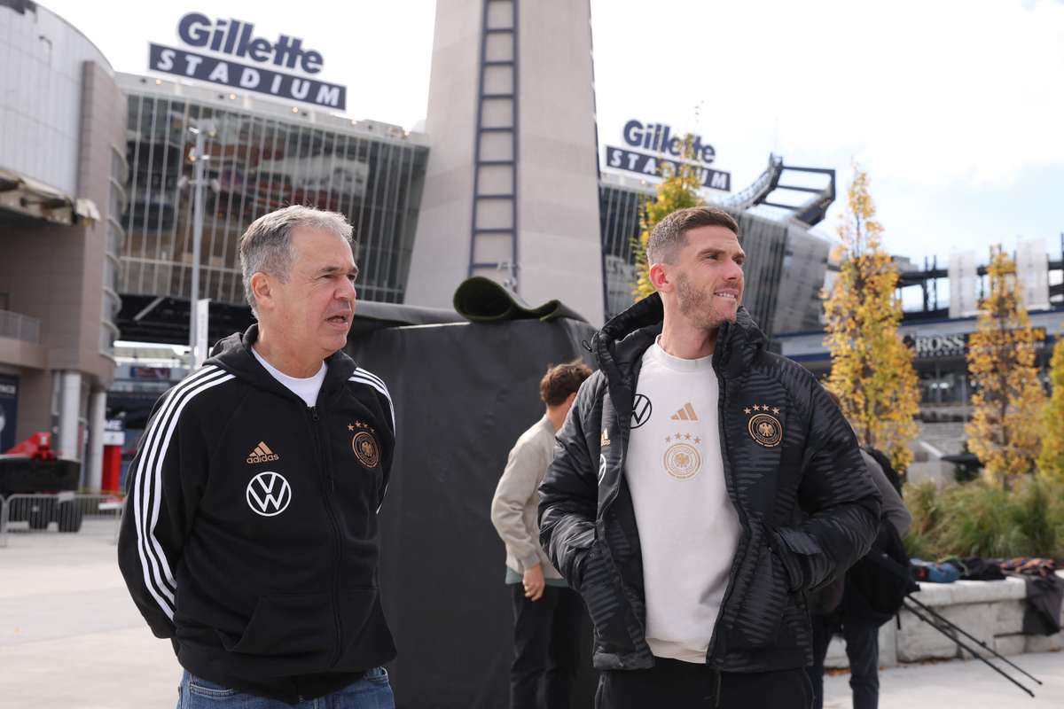 USA-Reise: Robin Gosens und DFB-Elf unterstützen Obdachlose in der USA ...