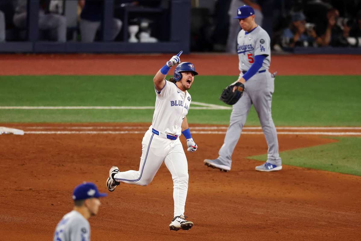 Blue Jays score 11 runs to defeat Dodgers in MLB World Series opener ...