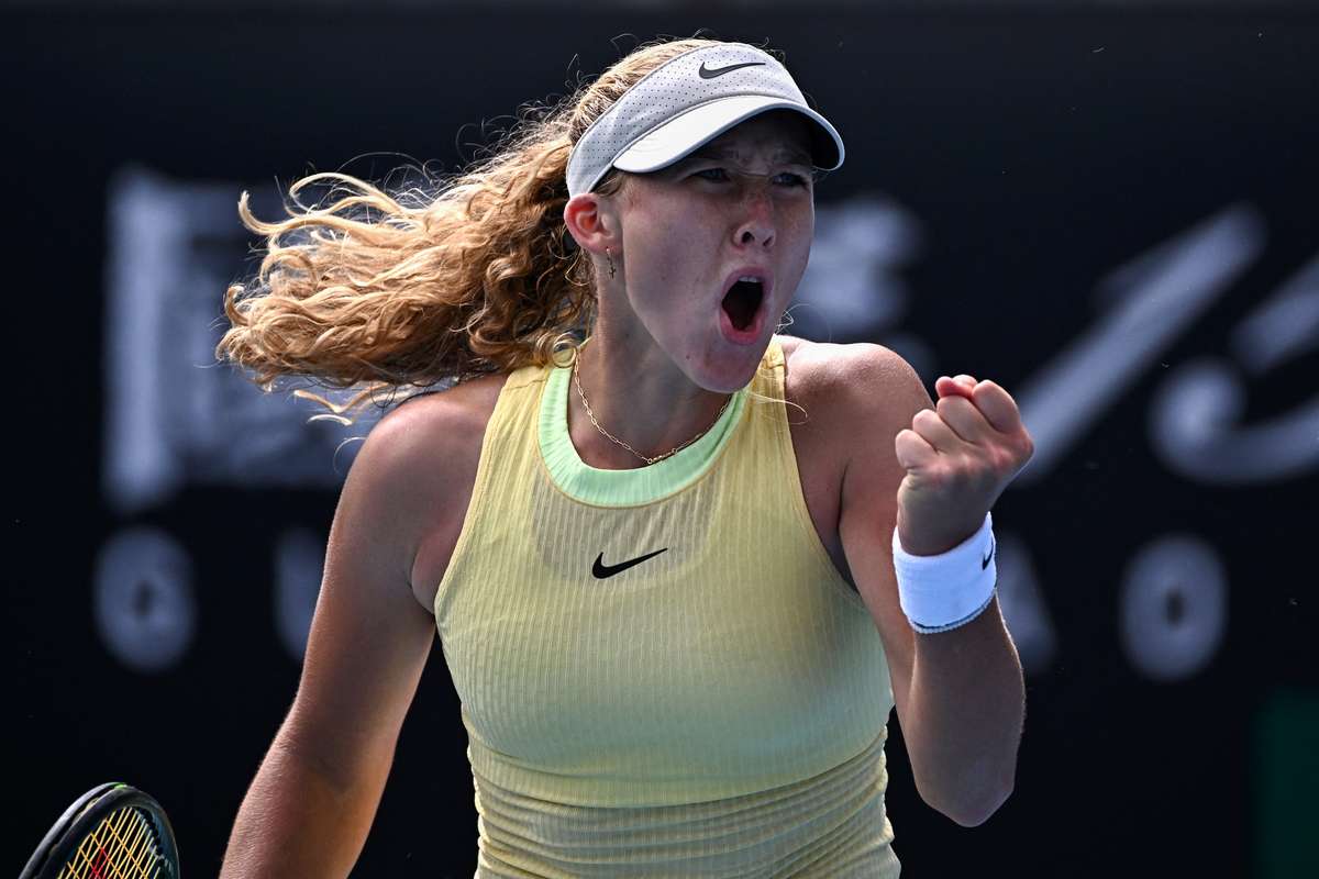 Teen sensation Andreeva stages sensational Australian Open fightback ...
