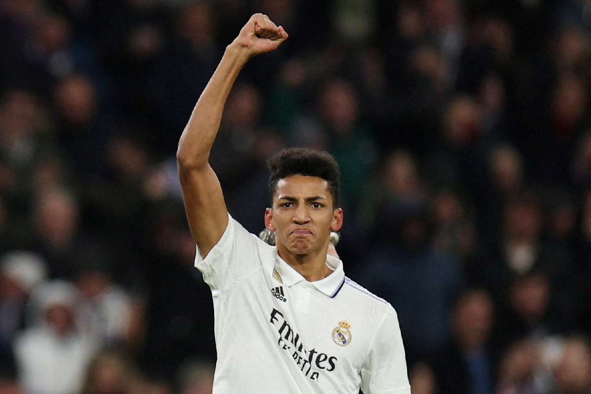 Real Madrid's Spanish-born wunderkind Alvaro Rodriguez opts to play for ...