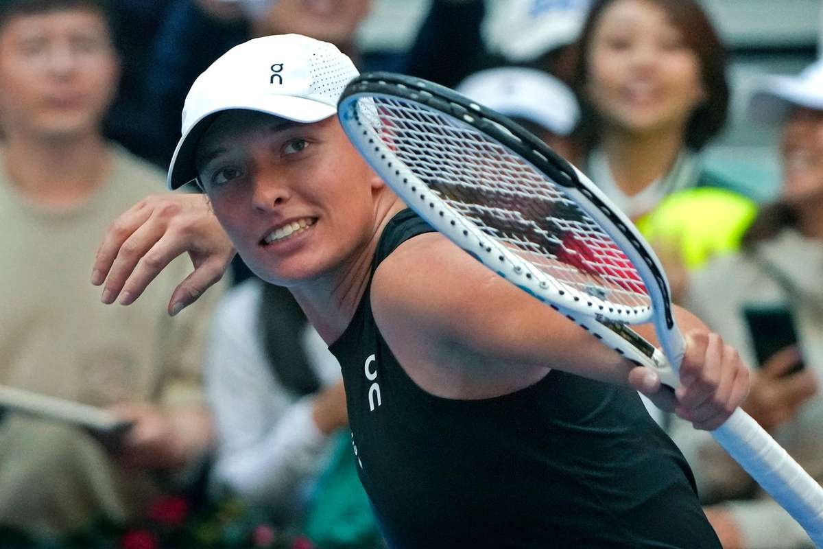 Tennis Tracker: Swiatek s-a calificat în finala de la Beijing/ Alcaraz ...