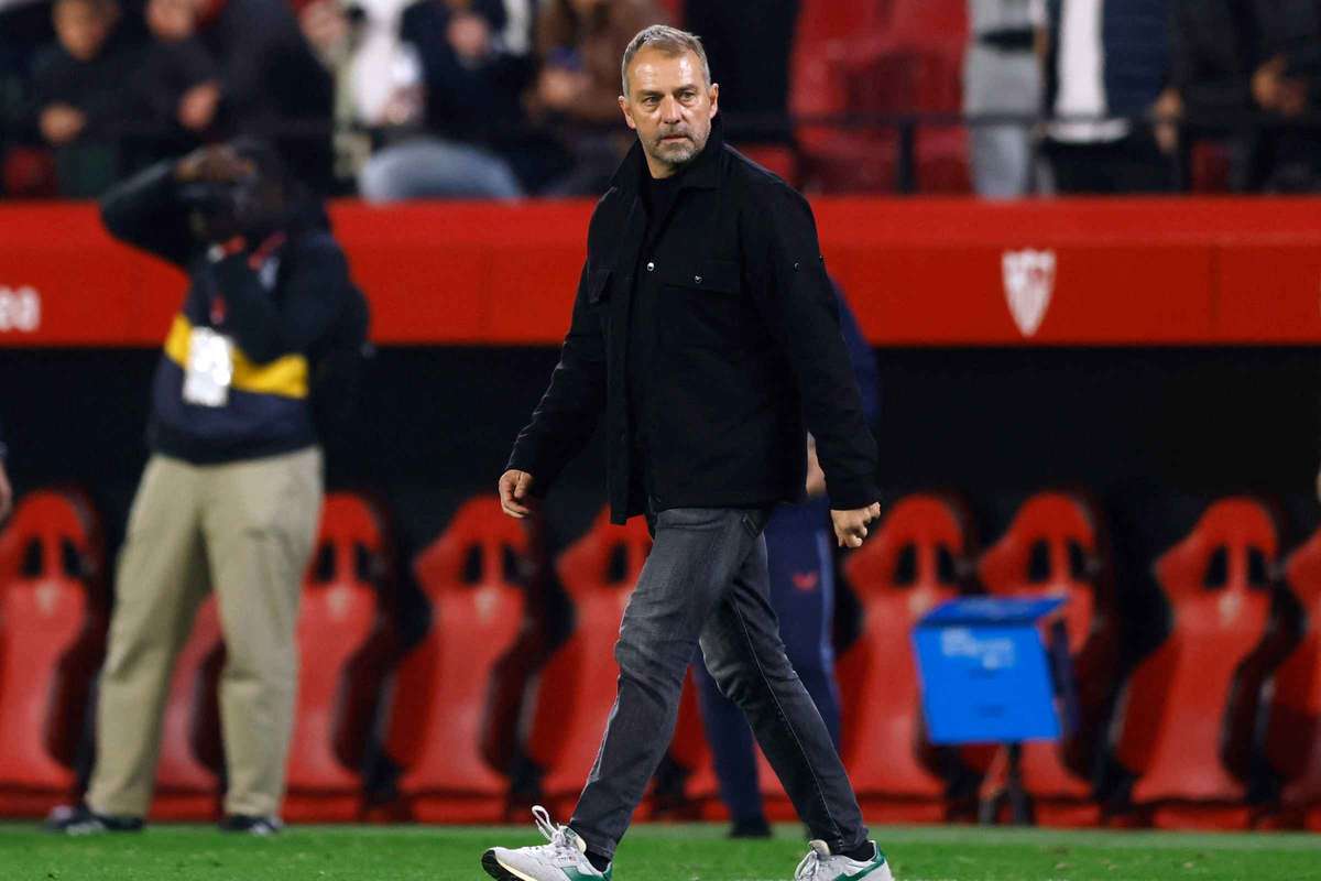 Flick wzywa zawodników i trenerów do szanowania sędziów po krytyce Jose ...