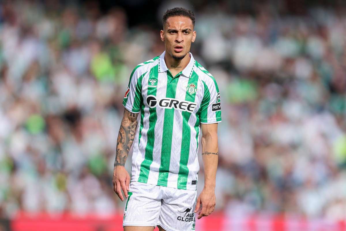 Antony le sale muy barato al Betis y muy caro al Manchester United ...