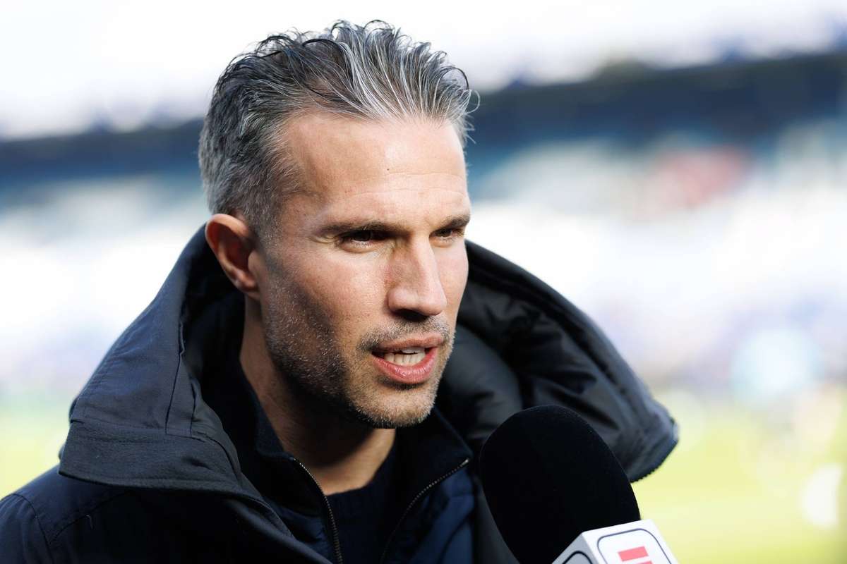 Van Persie set to become new Feyenoord boss with Arsenal reunion on ...