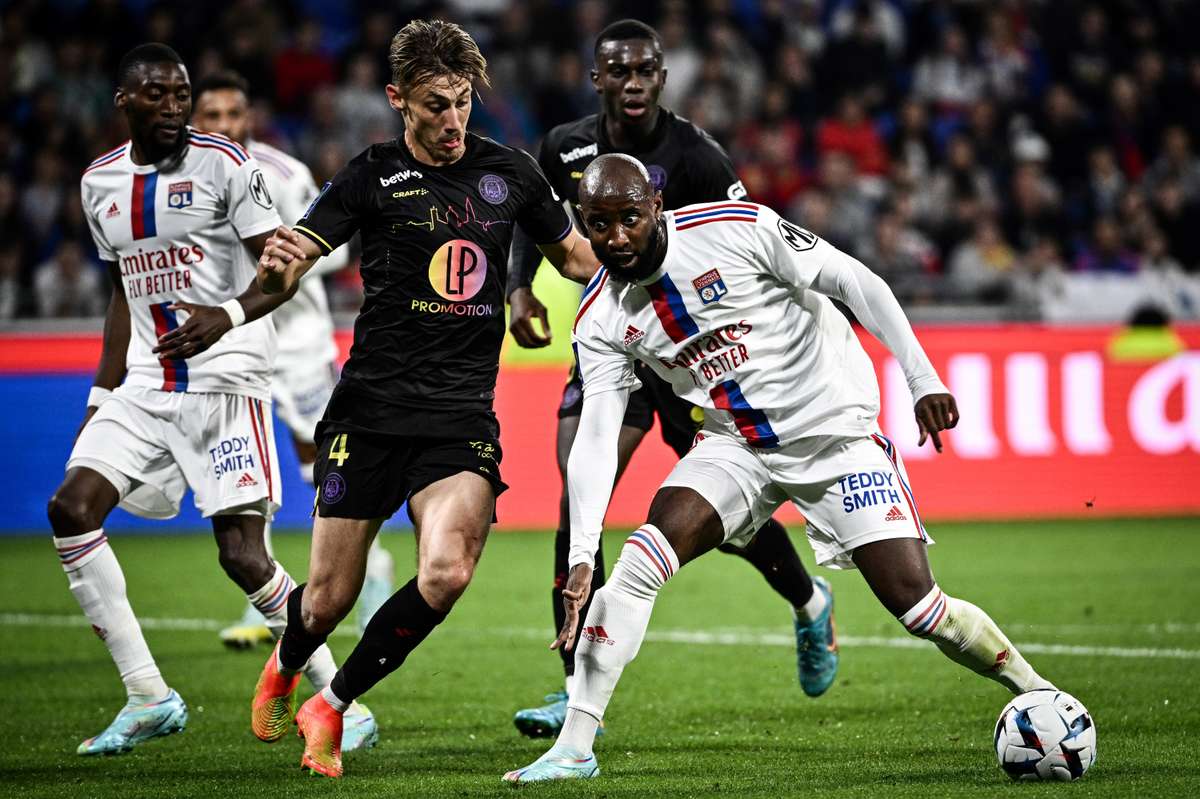 L'OL accroché à domicile par Toulouse (1-1) | Flashscore.fr