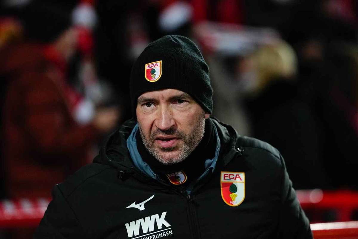 Confirmado: Jacob Friis, treinador adjunto do Augsburgo, vai assumir a ...