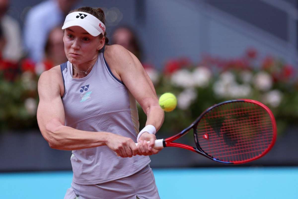 Revenire spectaculoasă la Madrid: Rybakina s-a impus după ce a salvat ...