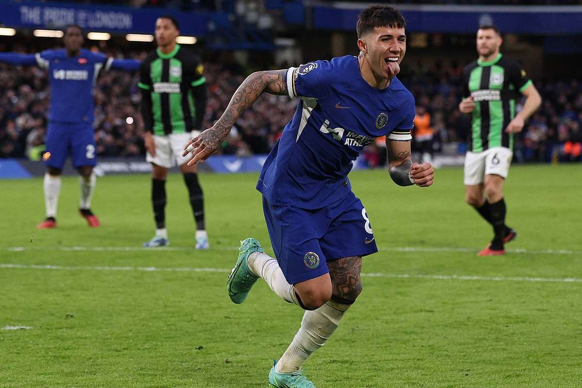 Chelsea se vira bem após expulsão para vencer o Brighton pela Premier ...