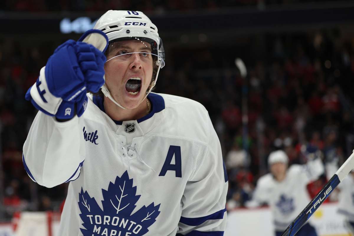 NHL roundup: Toronto Maple Leafs, Buffalo Sabres continue roll behind a pair of hat tricks ...