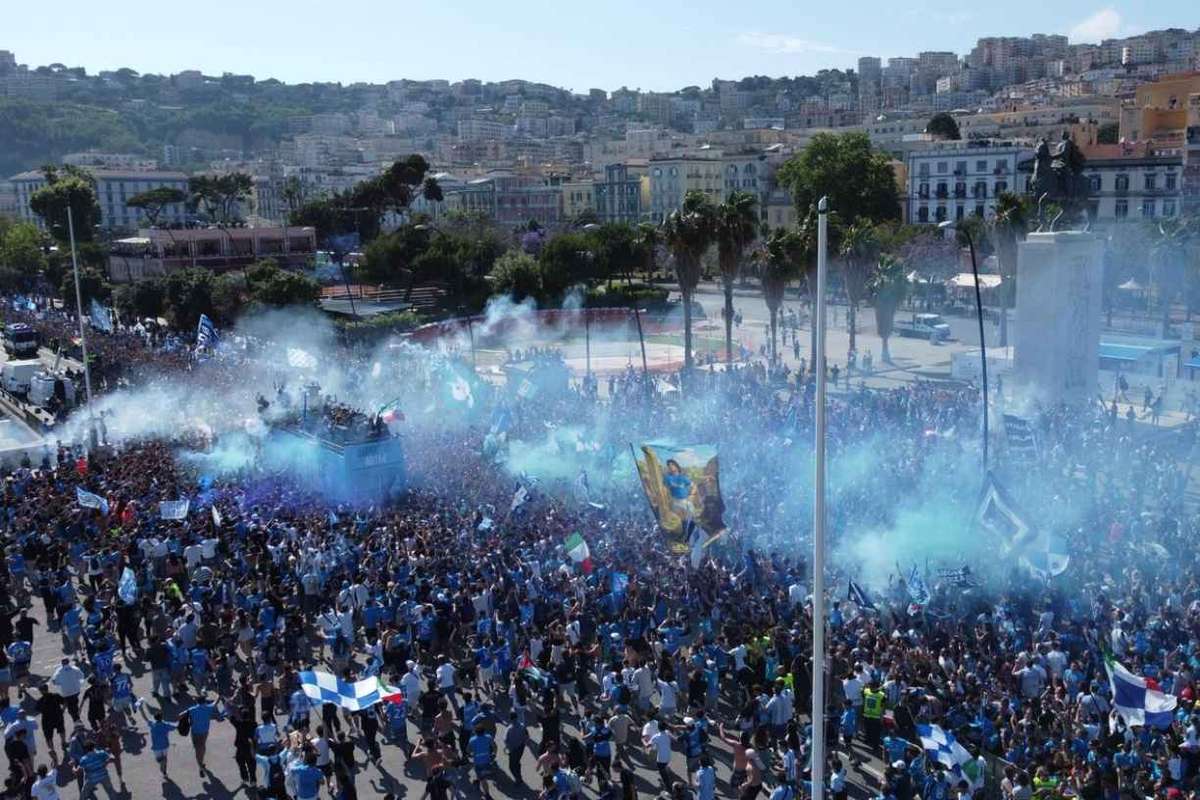 Napoli fans take over the city to celebrate second Serie A title in ...
