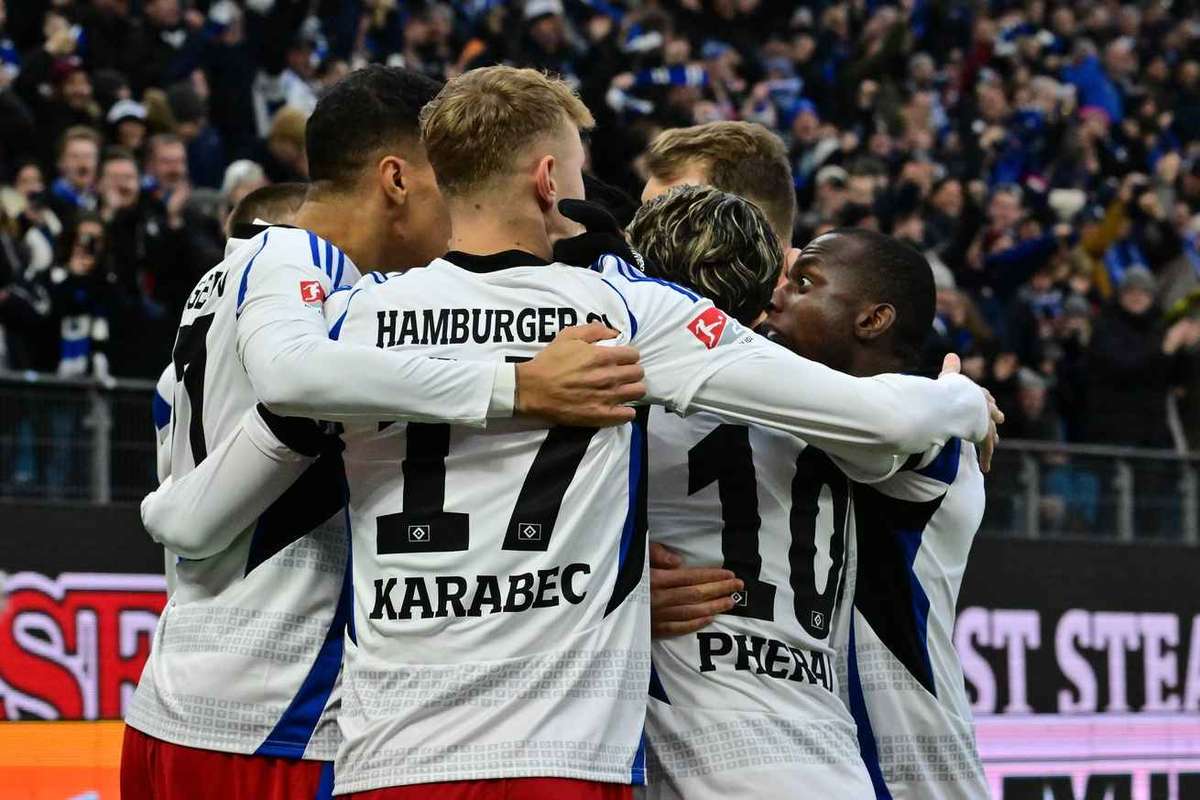 2. Bundesliga: HSV überzeugt zum Jahresabschluss - Karlsruhe an die Spitze | Flashscore.de