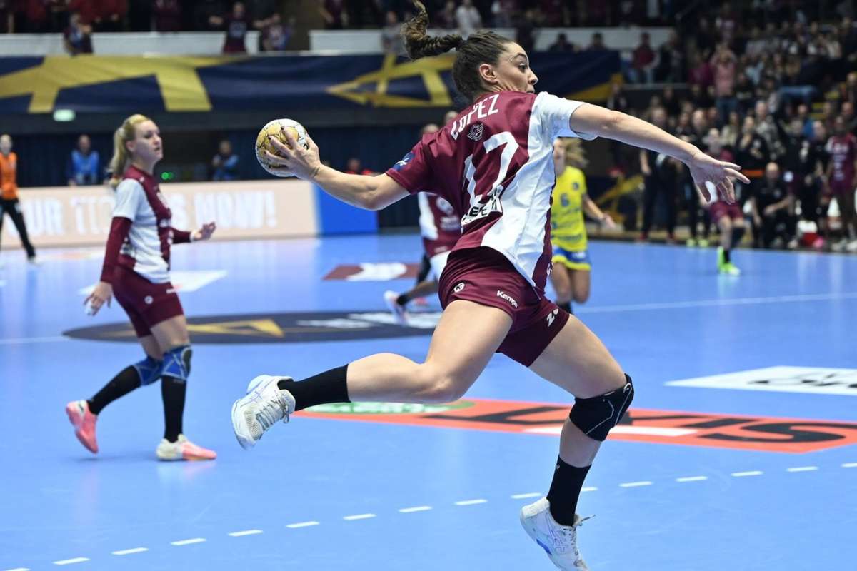 CS Rapid Bucureşti a pierdut dramatic la Ikast, în Liga Campionilor la ...