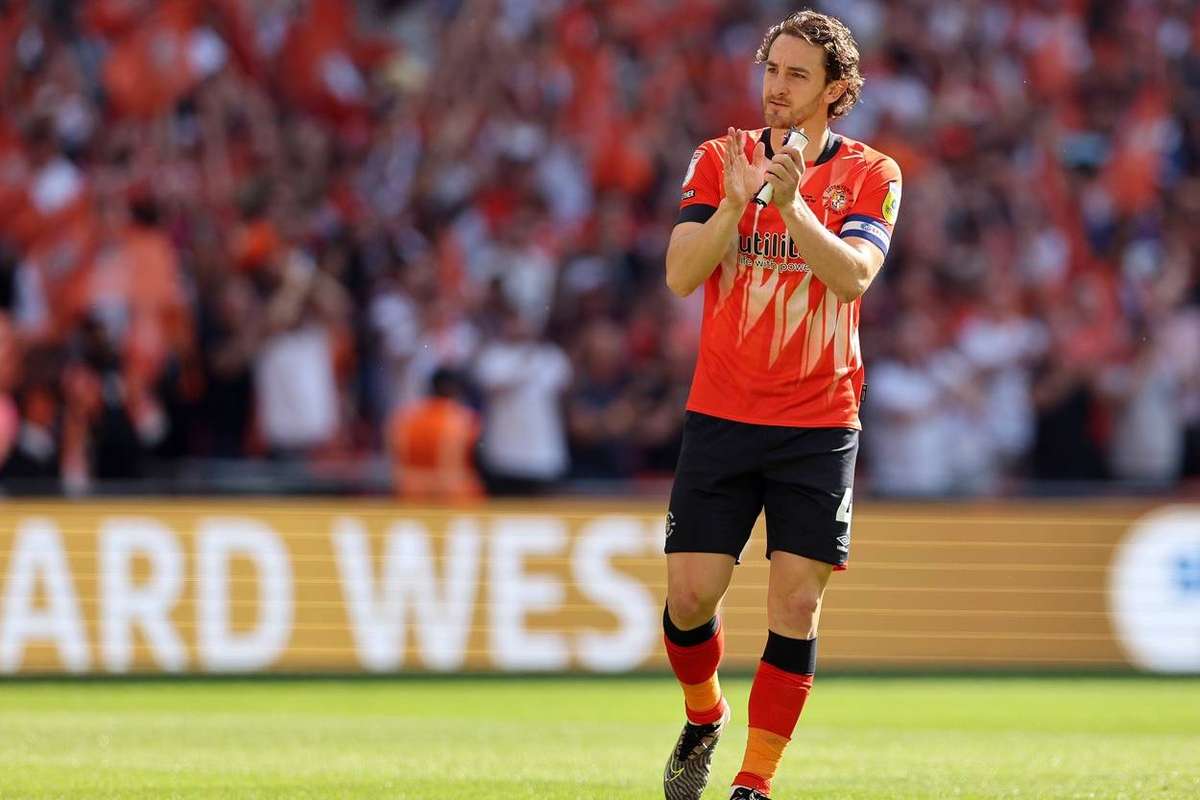 Luton captain Lockyer remains in hospital after Wembley collapse ...