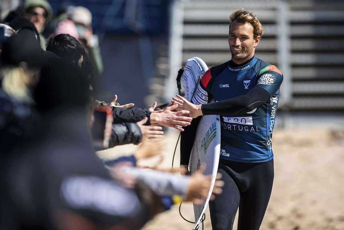 Surf: Frederico Morais enfrenta brasileiro Deivid Silva e americano Jake Marshall em Peniche ...