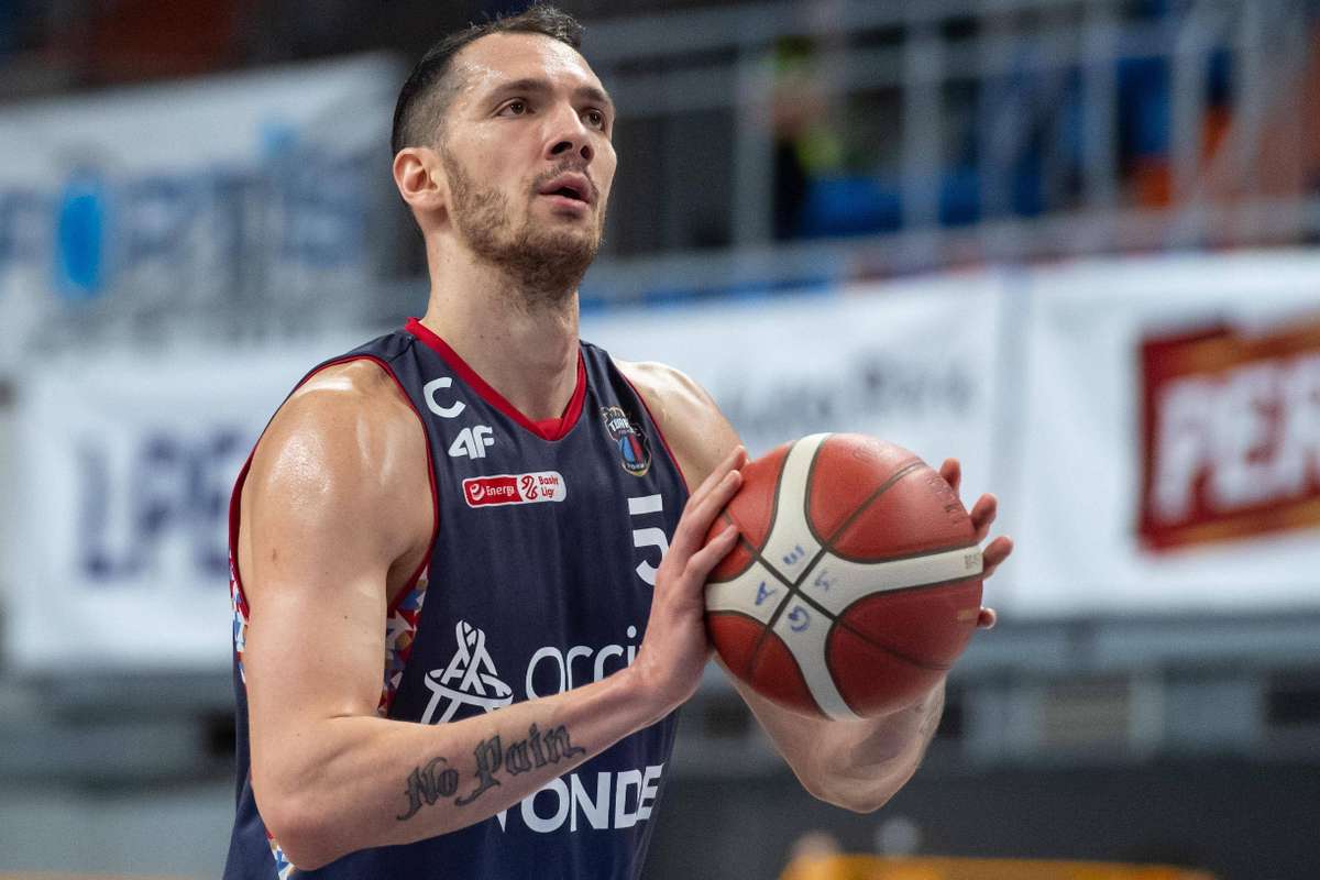 Aaron Cel oficjalnie zakończył 19-letnią karierę. "Nadszedł czas, by ...