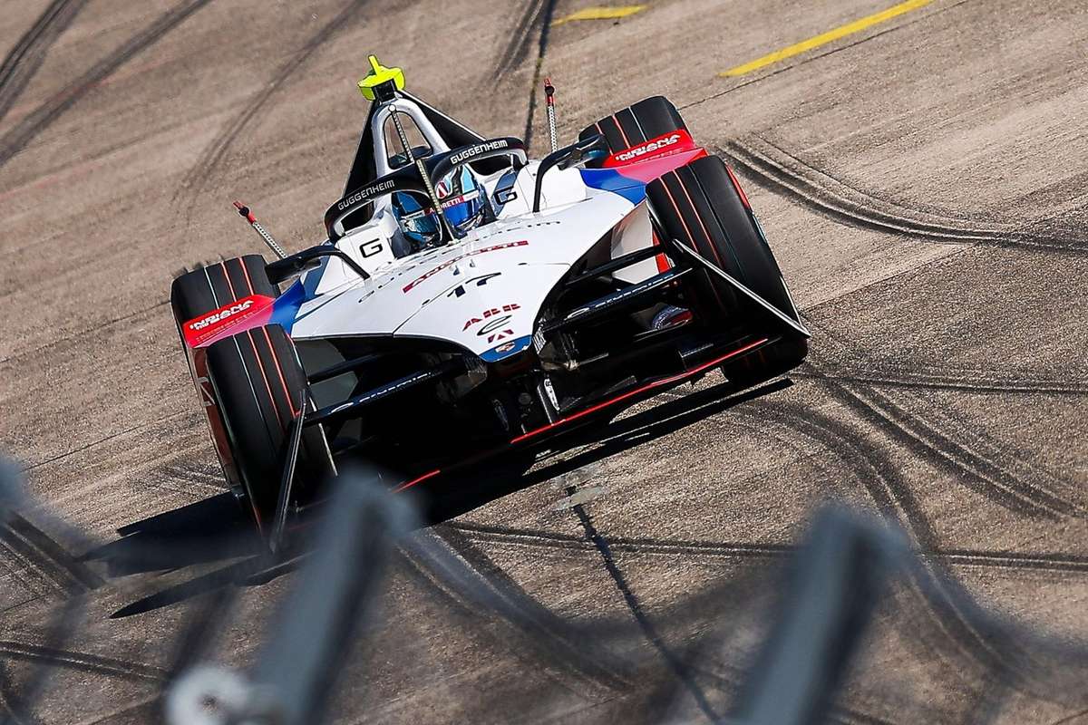 Porsche announce plans to stay in Formula E until at least 2030 ...