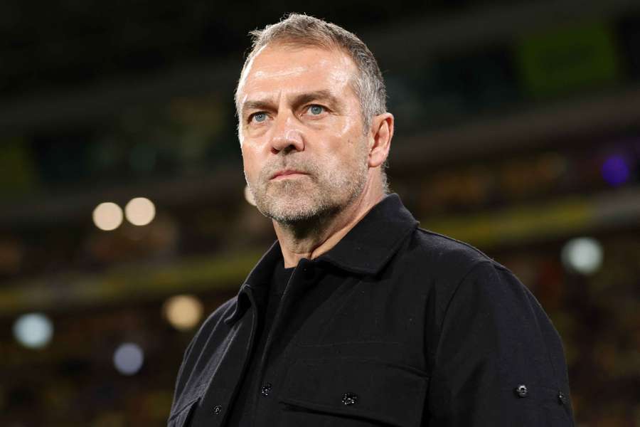 Hansi Flick says there is no 'easy' route for Barcelona in Champions League | FlashscoreUSA.com