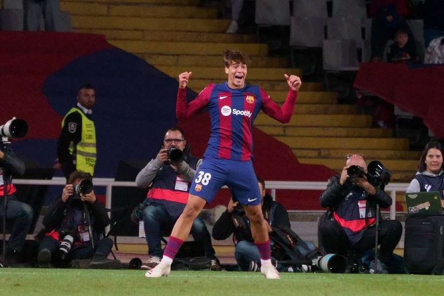 Marc Guiu Set to Decide Between Sunderland and RB Leipzig in Chelsea ...