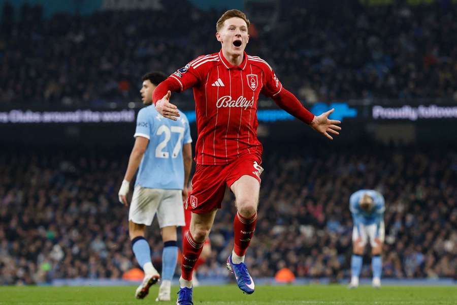 Man City jump ahead of Man Utd for Forest ace Anderson - TribalFootball.com