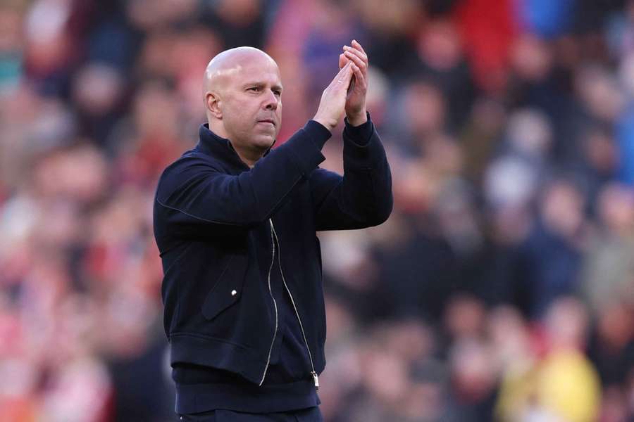Carragher says sacking Slot won't help Liverpool: I don't think it ...
