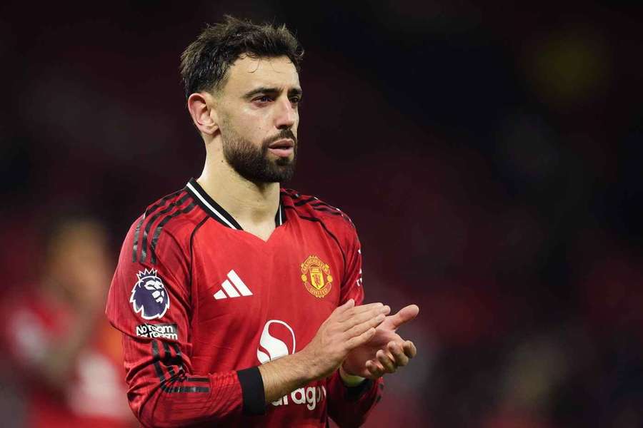 Bruno Fernandes returns as Man Utd begin new era under interim boss ...