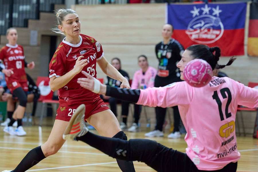 CSM București a transferat-o pe vicecampiona mondială Trine Ostergaard ...
