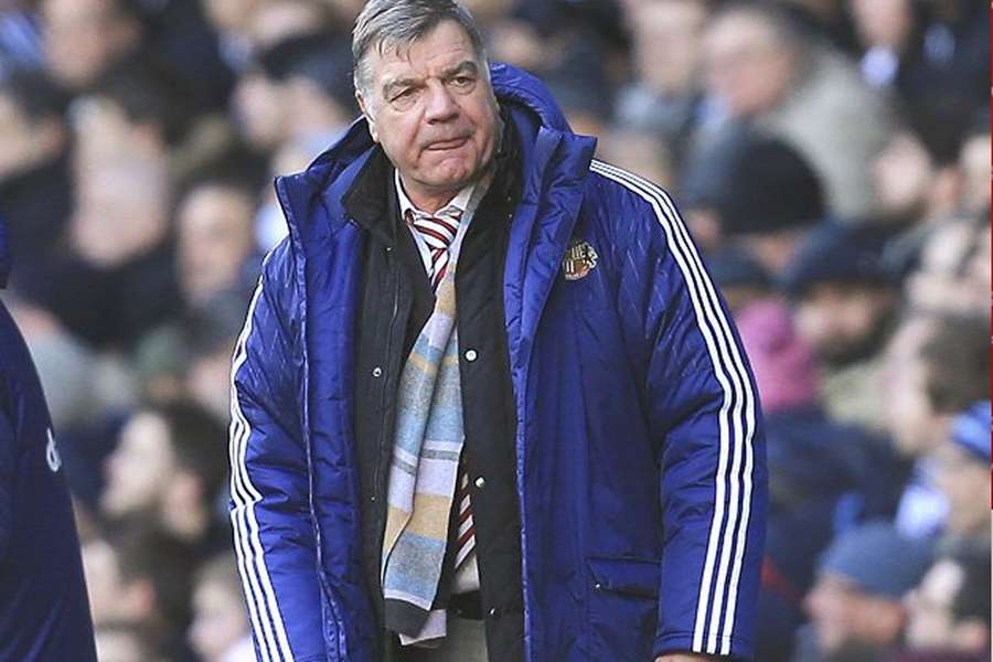 Allardyce urges Potter "to change" to save West Ham job ...